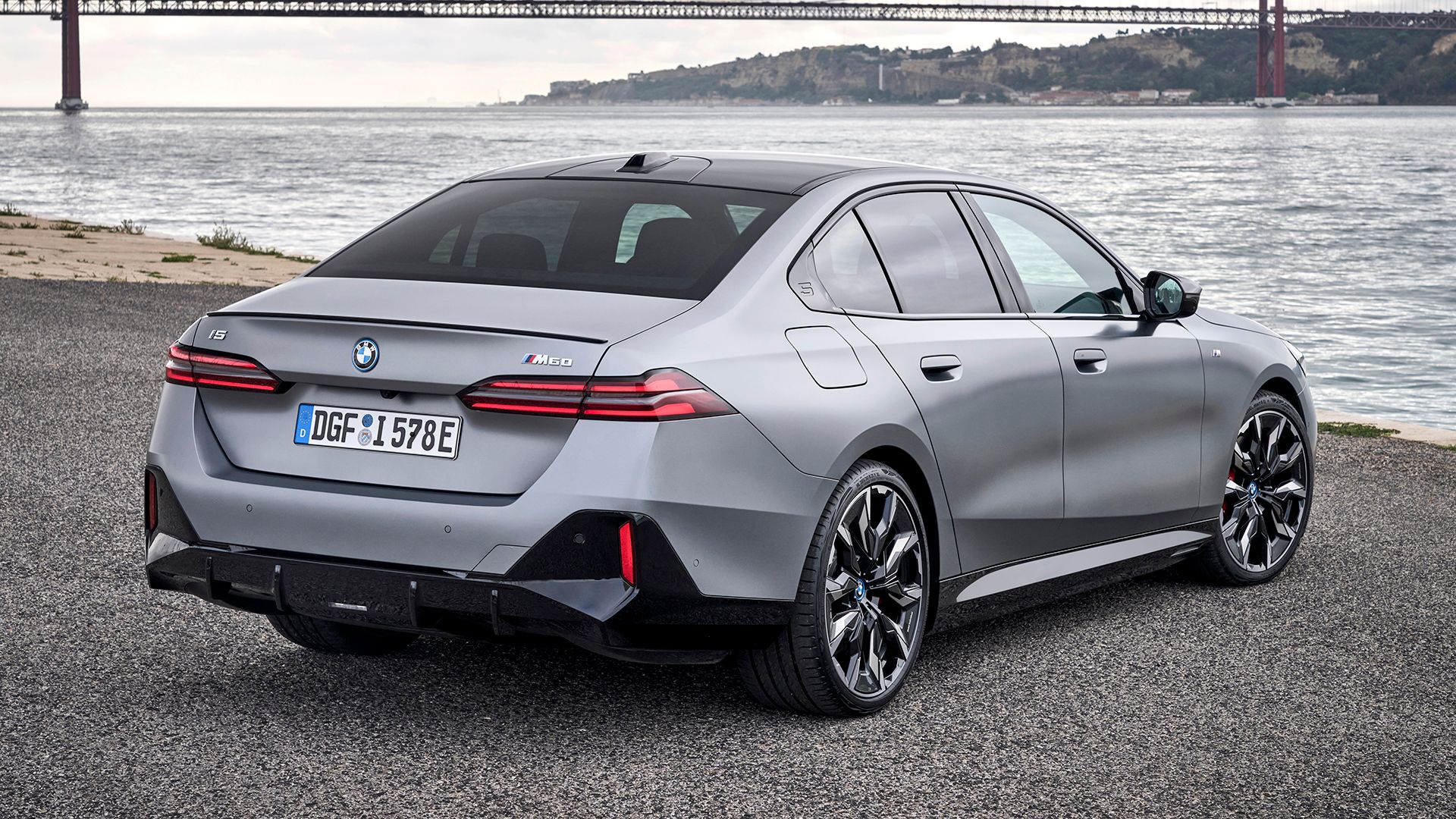 A Complete Guide To The 2024 BMW i5