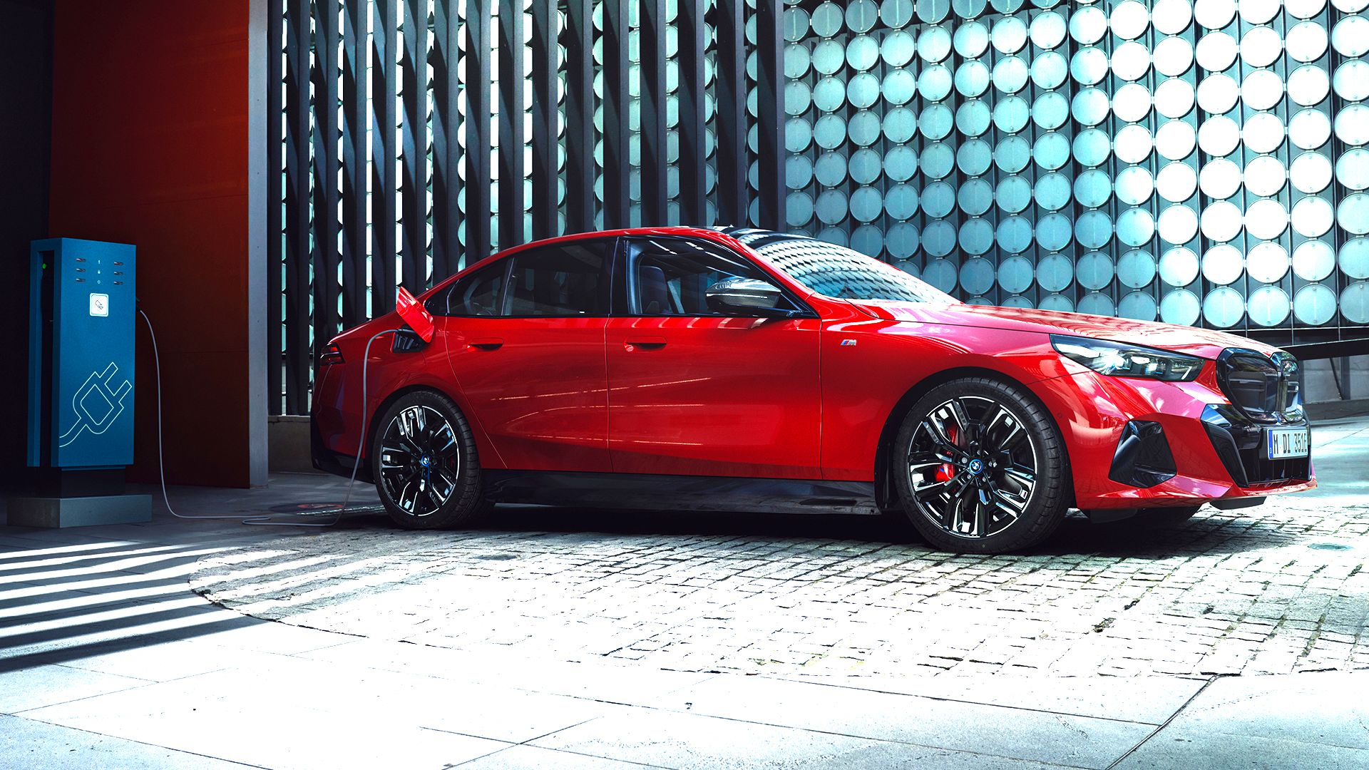 A Complete Guide To The 2024 BMW i5