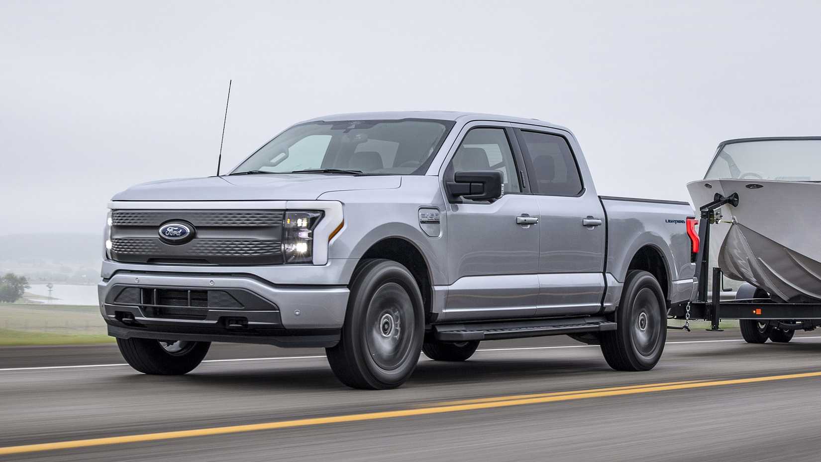 10 Fast Pickup Trucks That Are Secret Sleepers