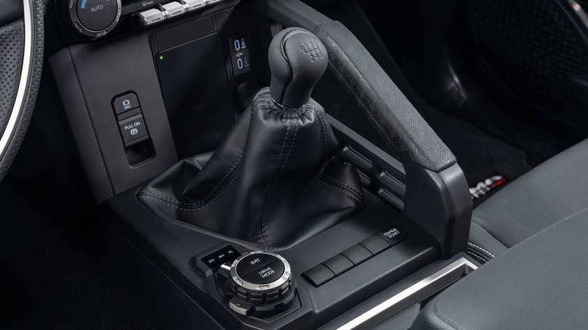 The Only Car With A 7-Speed Manual Transmission In 2025