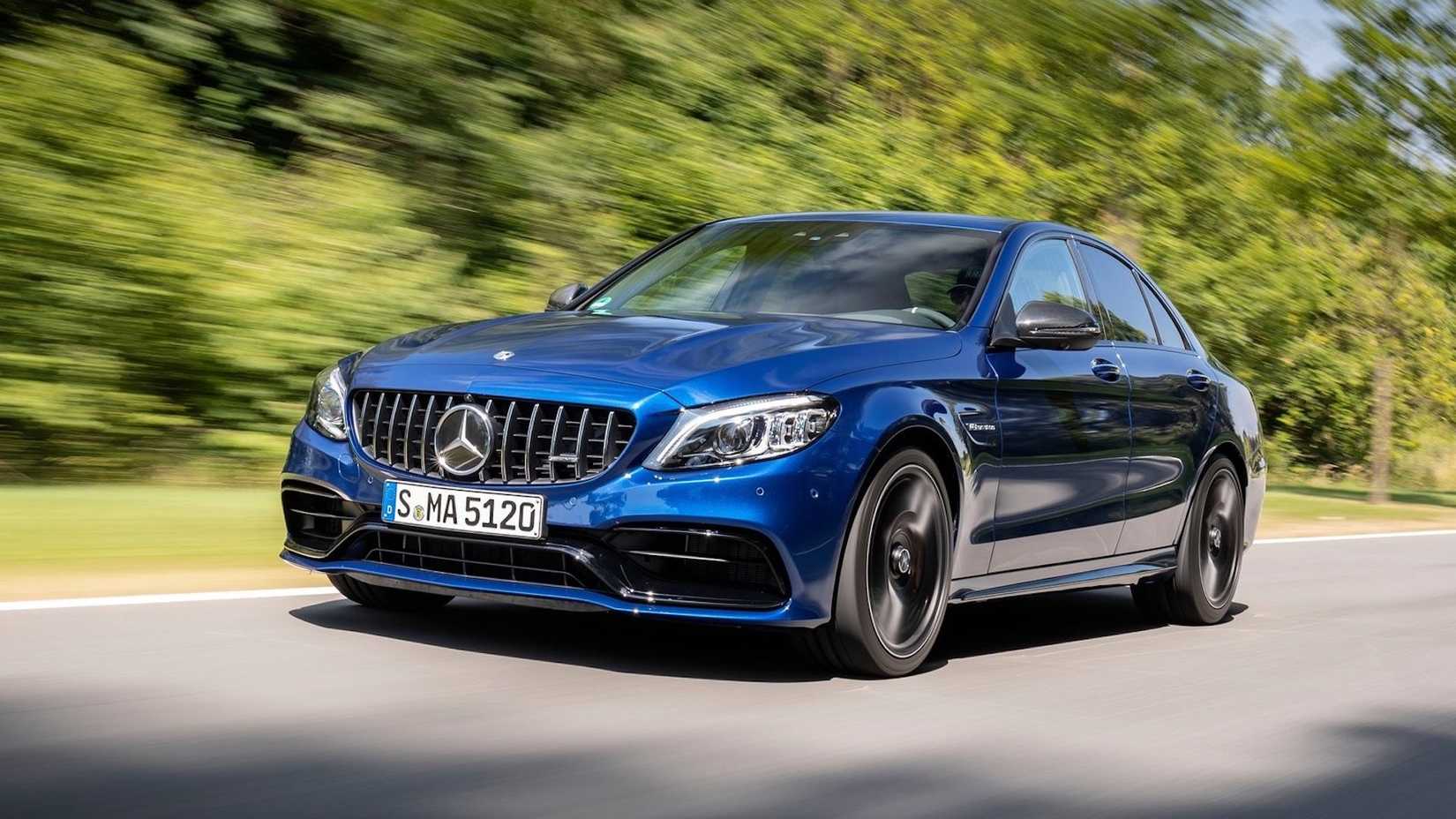 8 Fast Sedans That Outrun Modern Supercars For Half The Price