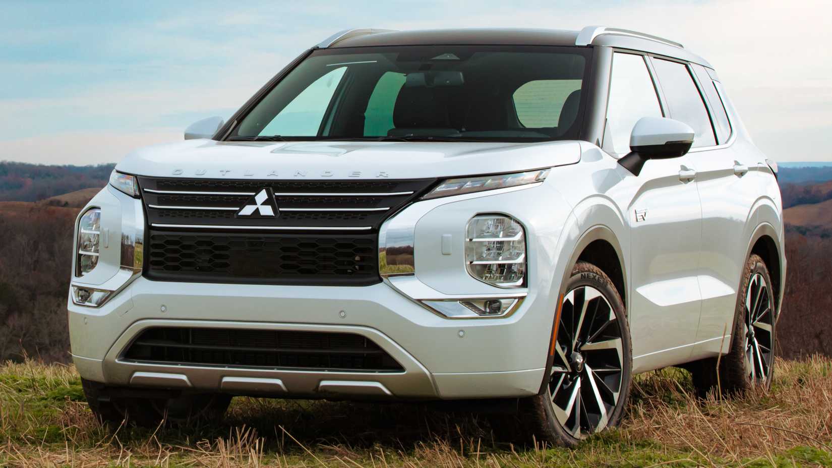 These Are The Most Affordable 2024 SUVs With A Panoramic Sunroof