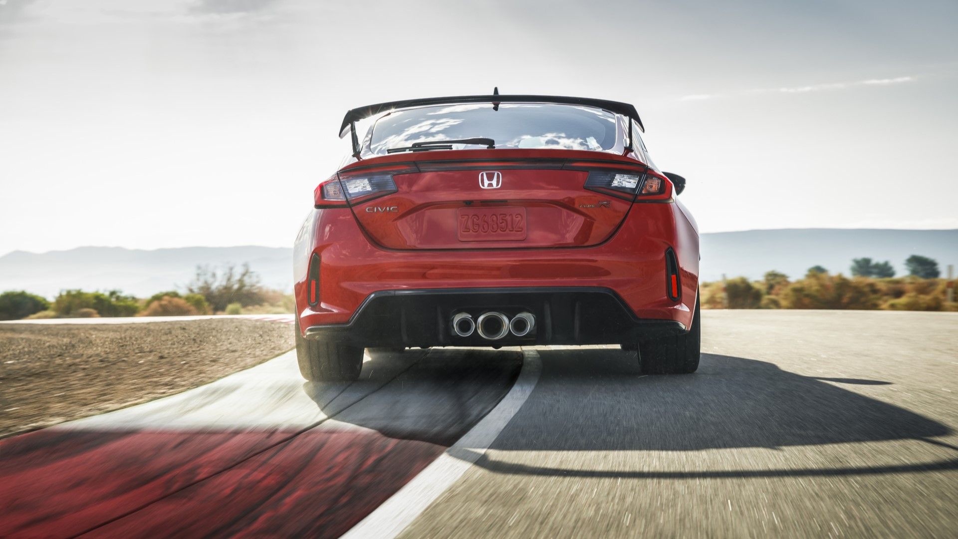 Differences Compared Between The 2024 VW Golf R And 2024 Honda Civic Type R