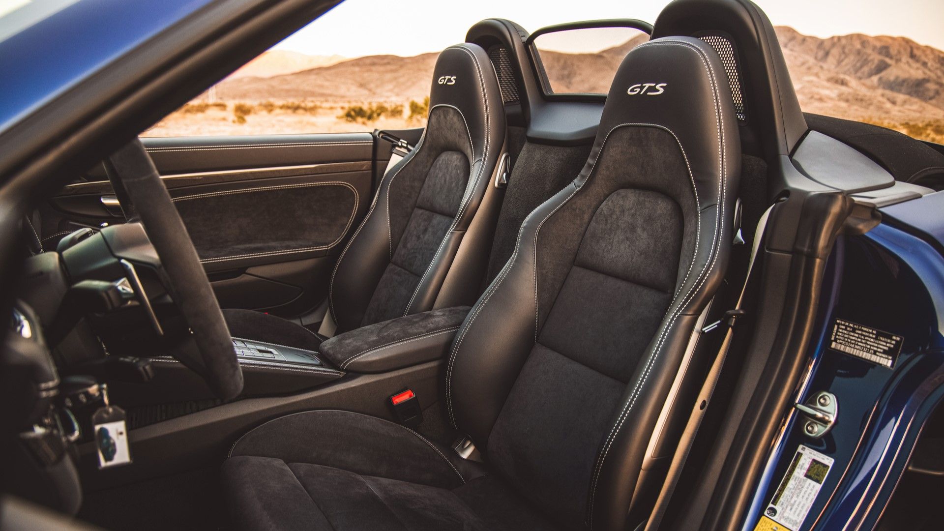A Complete Guide To The 2024 Porsche 718 Boxster
