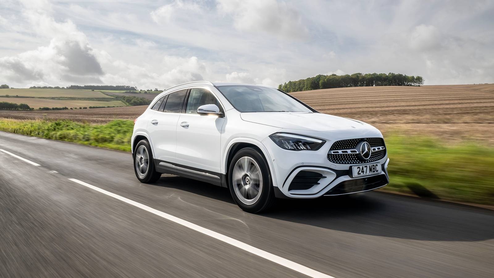 A Complete Guide To The 2024 Mercedes-Benz GLA-Class