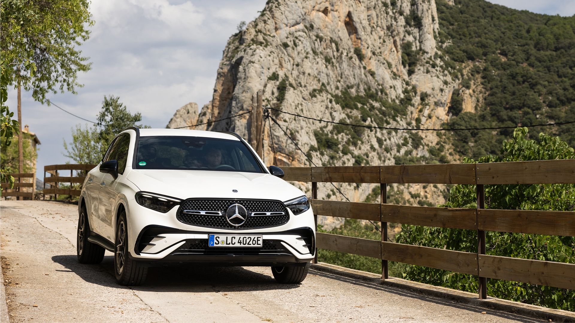 A Complete Guide To The 2024 Mercedes-Benz GLC-Class