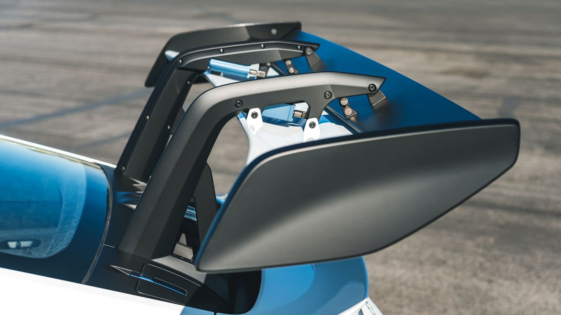 A Complete Guide To The 2024 Porsche 911 GT3 RS