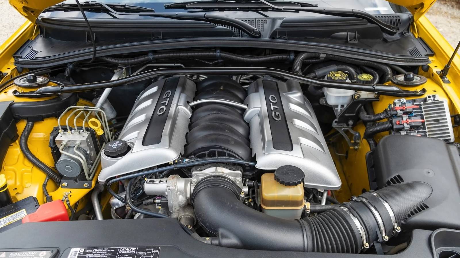 The World's Highest-Revving Pontiac Engine From Factory