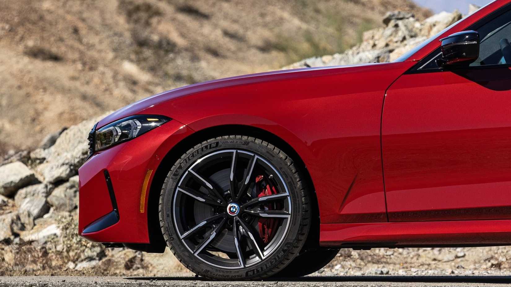 Must-Have Features To Get In Your New BMW M340i