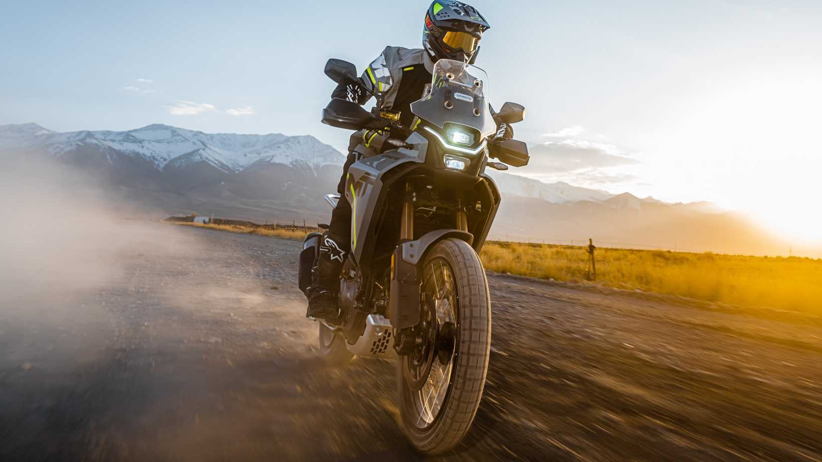Top 5 Features That Set The 2024 CFMoto Ibex 450 Apart From Its Competitors