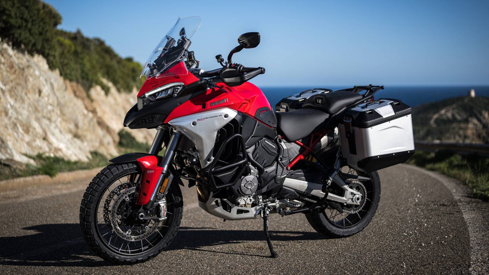 10 Best Touring Motorcycles On The Market In 2024