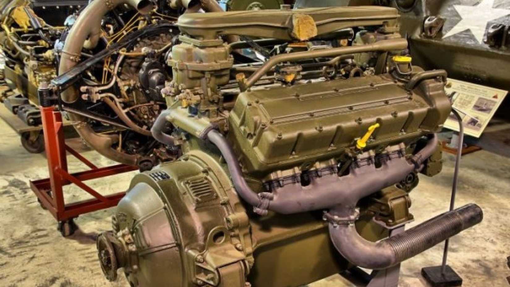 The Biggest Displacement Ford V8 Engines Ever Produced That Ended Up In ...
