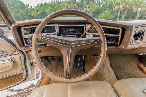 Here's How Much The 1971 Buick Riviera Is Worth Today