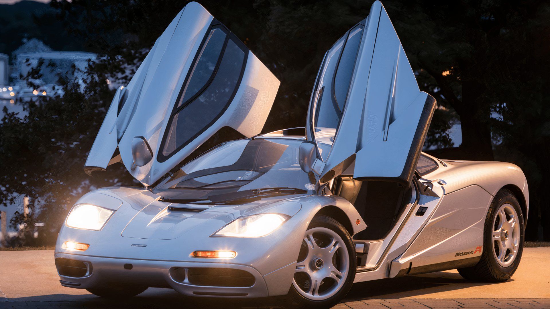 10 Fastest Cars In The World In The '90s