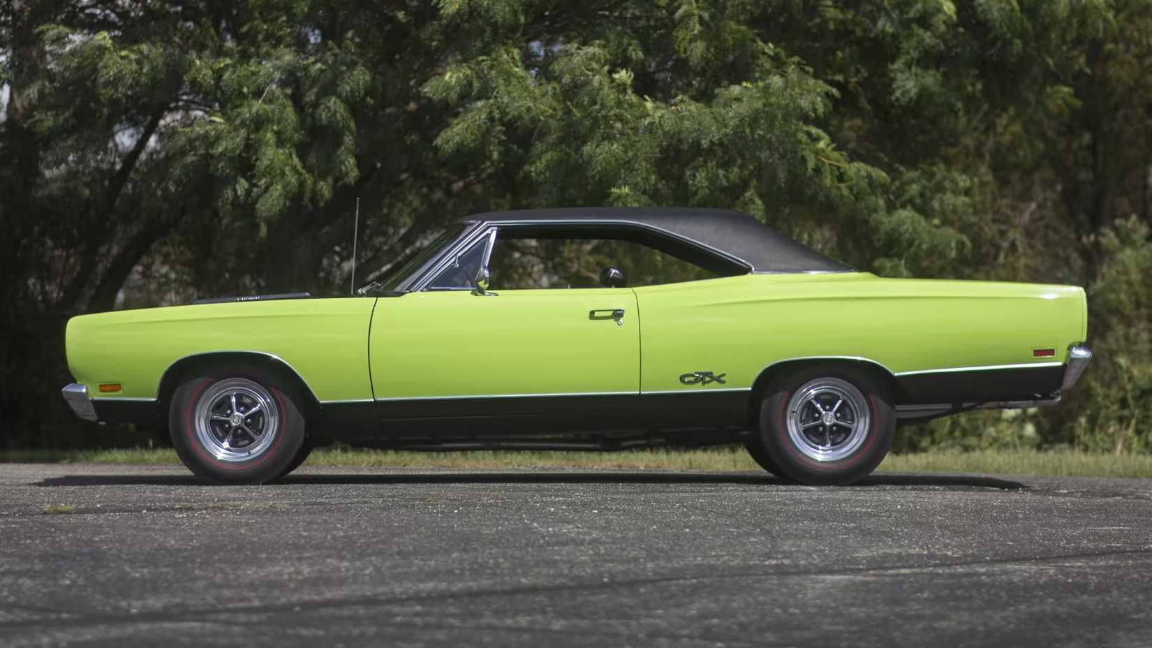 10 Fastest '60s Muscle Cars Over The Quarter Mile