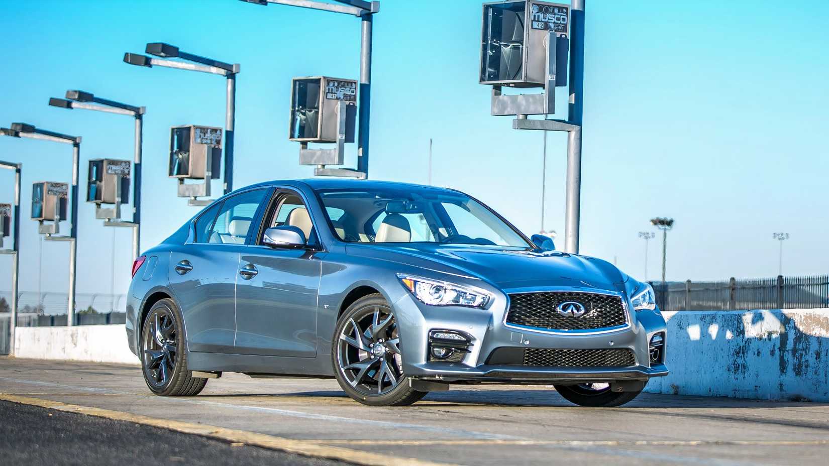 10 Fast Sleeper Sedans Built To Reach 300,000 Miles