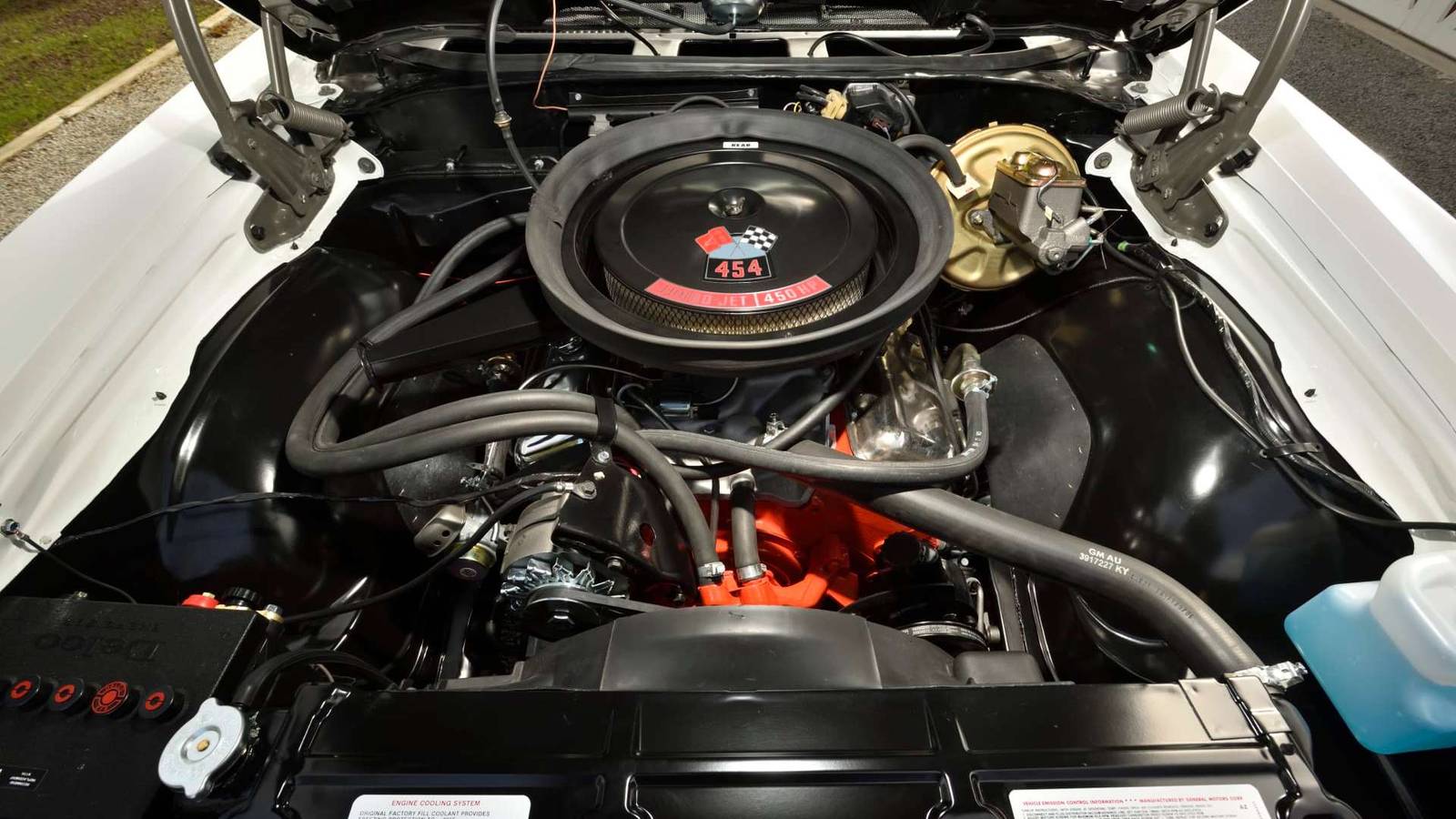 The Highest Rated Horsepower In A Production Big Block V8 Engine In The ...