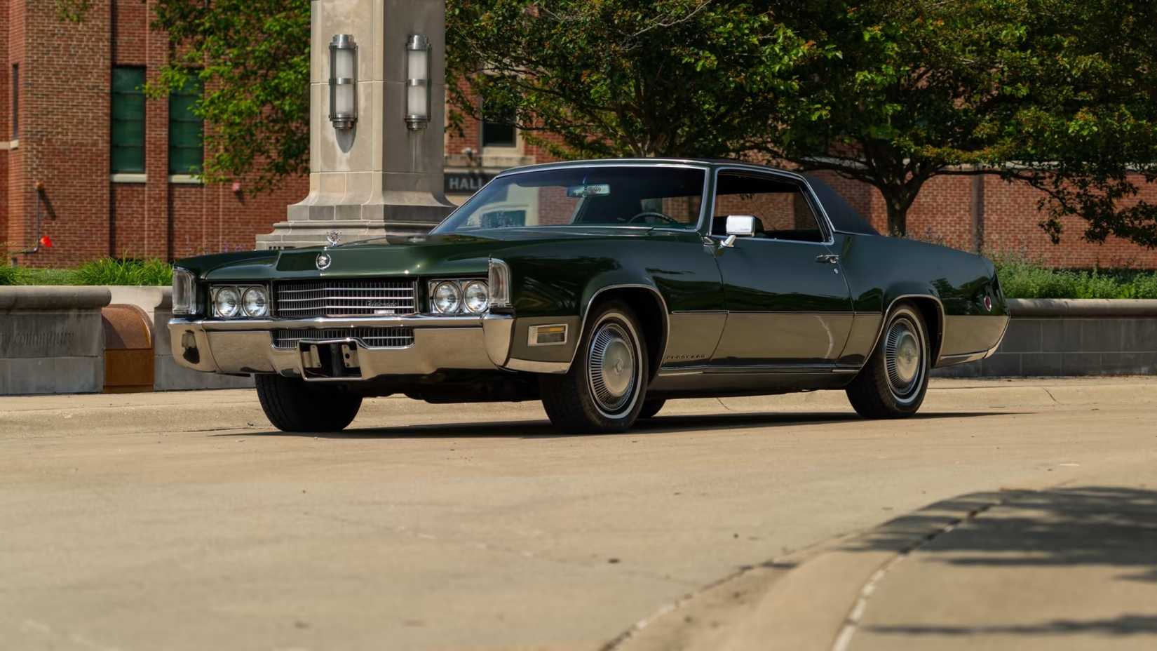 Every Car Powered By The World's Biggest Displacement V8 Engine, Ranked ...