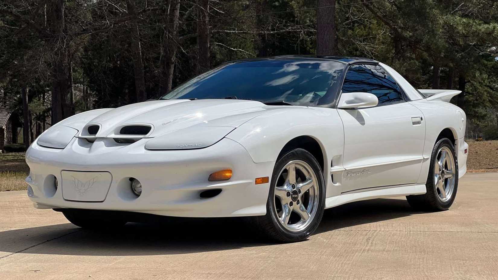 These 12 Affordable Pontiac Trans Ams Are Pony Car Bargains