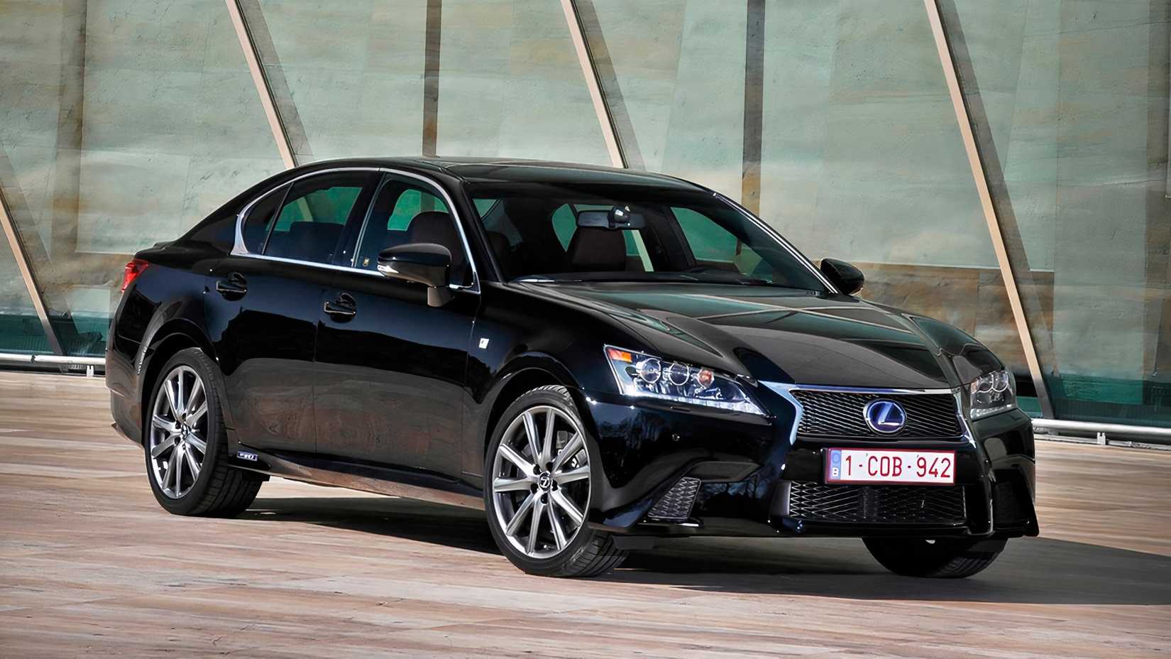 12 Fast Japanese Sedans That Combine Performance And Reliability