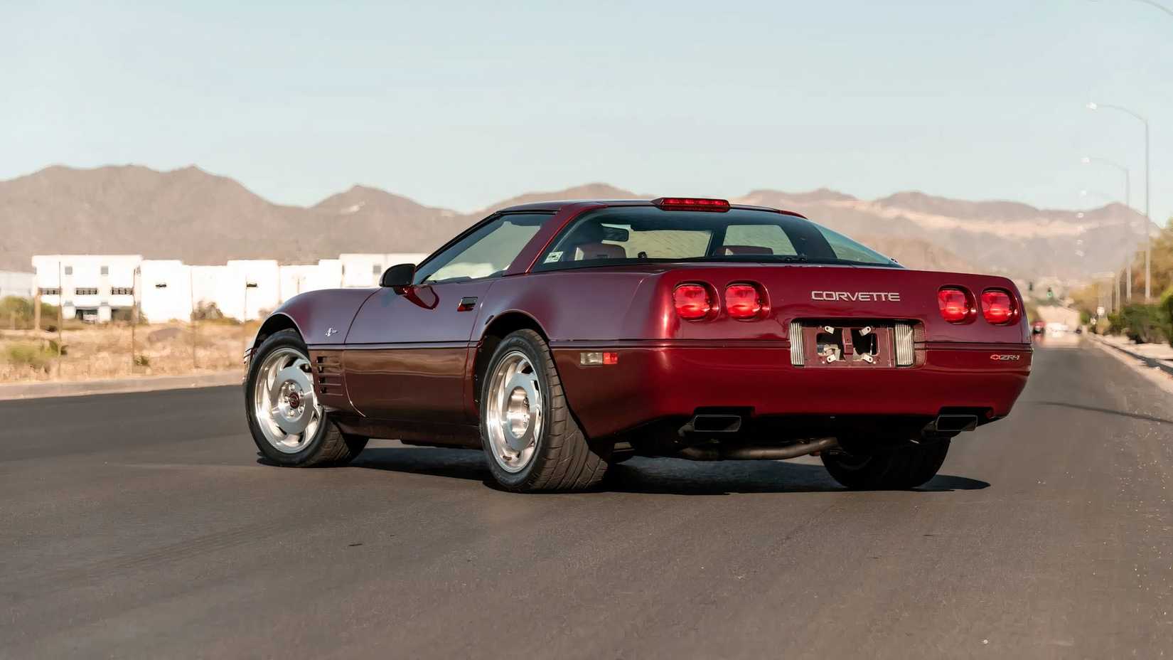 12 Classic Performance Cars Of The '80s That Are Now Dirt Cheap