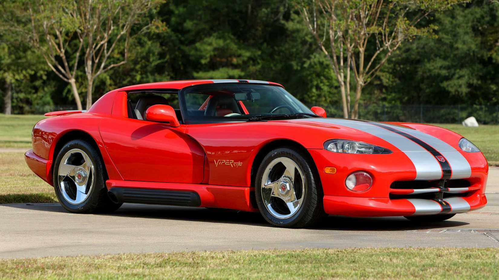 Dodge Viper Concept Goes Widebody to Challenge the C8 Corvette ZR1
