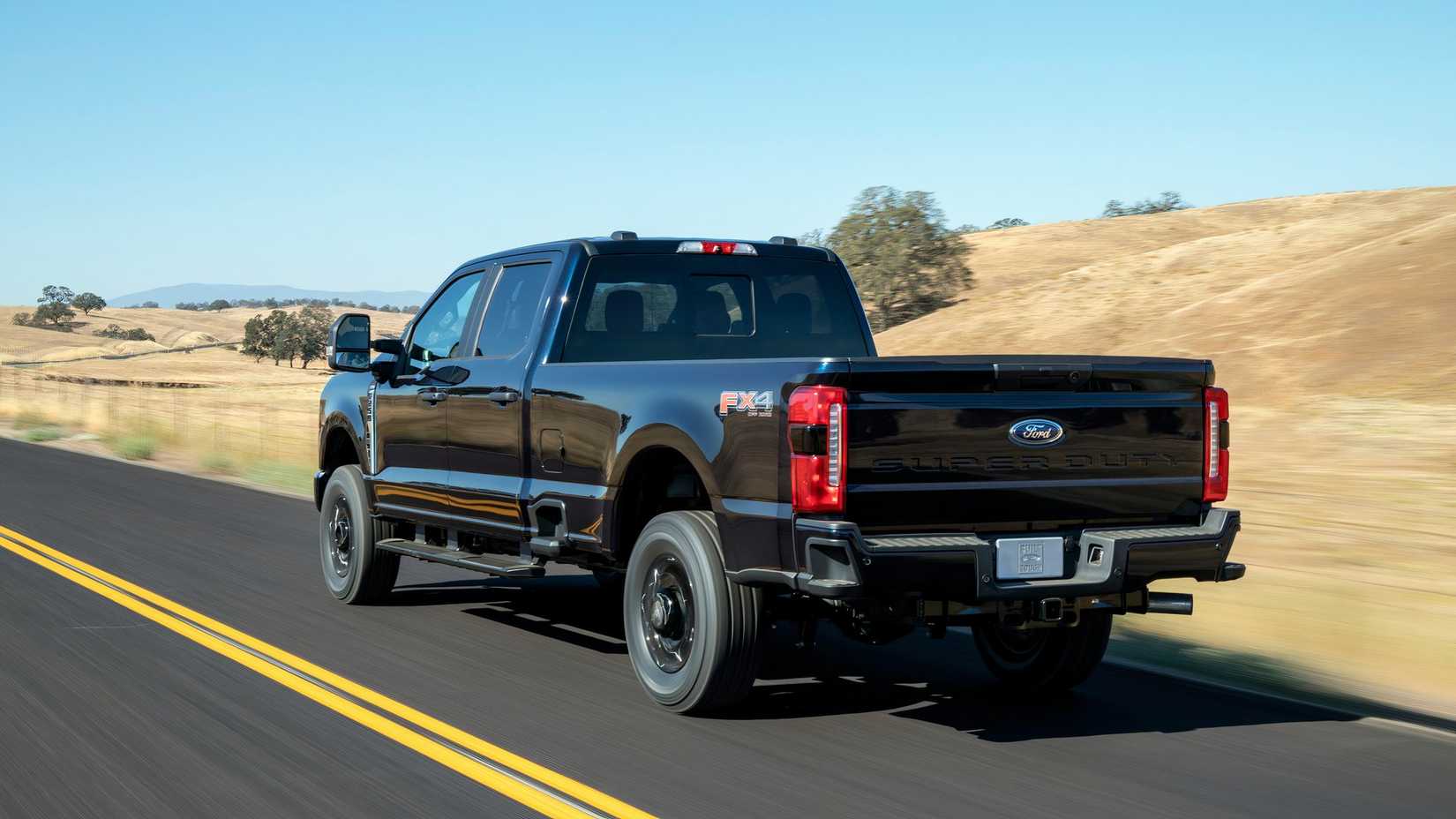 10 Fast Pickup Trucks That Are Secret Sleepers