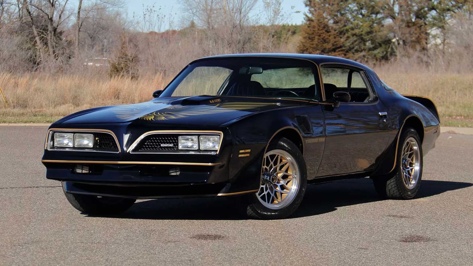 A Stealth-Inspired Pontiac Firebird Trans Am Concept With A V10 Surprise