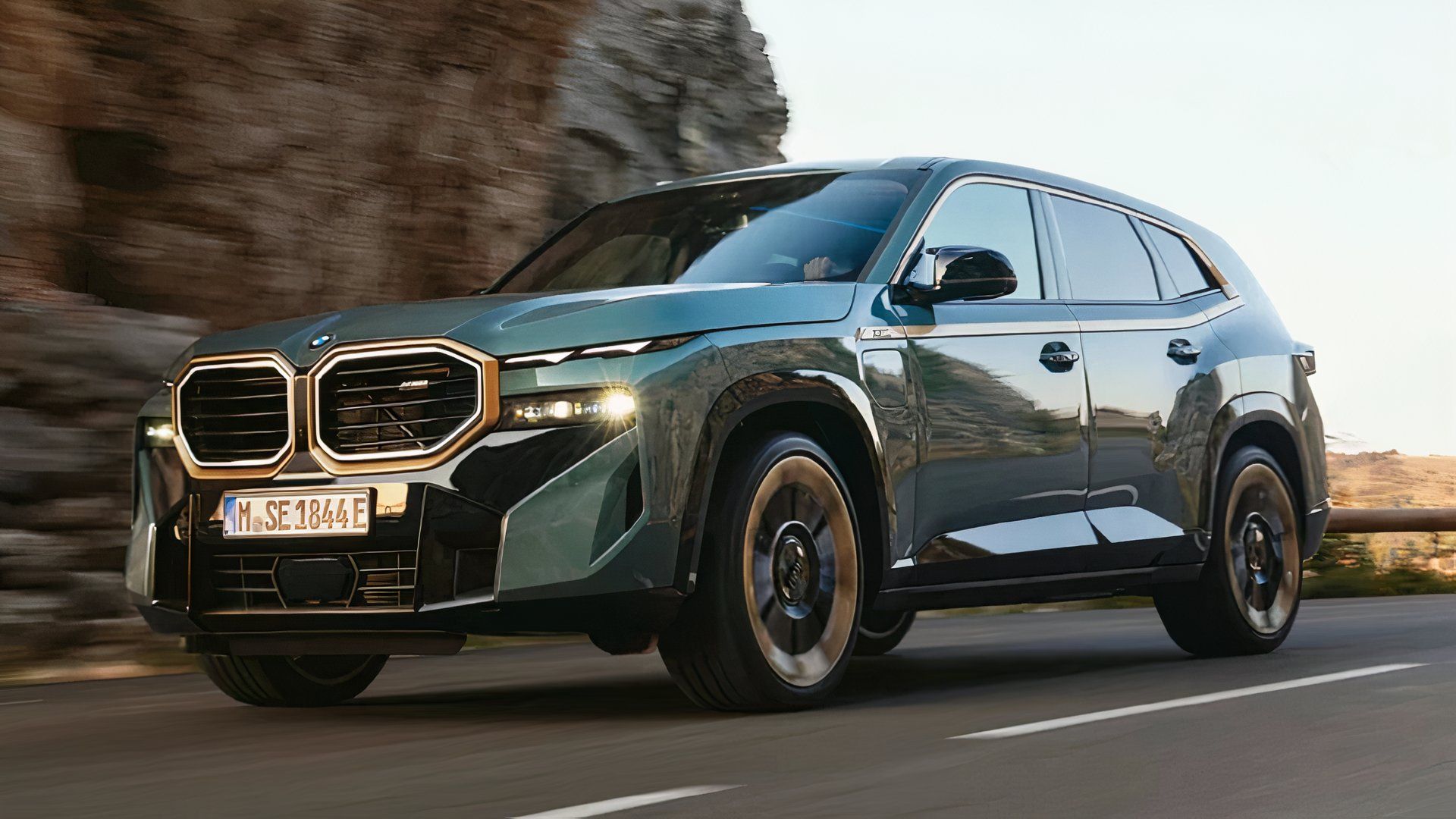 I Drove The Extreme V8-Powered Ford Raptor R. Here's Why I'd Stick With ...