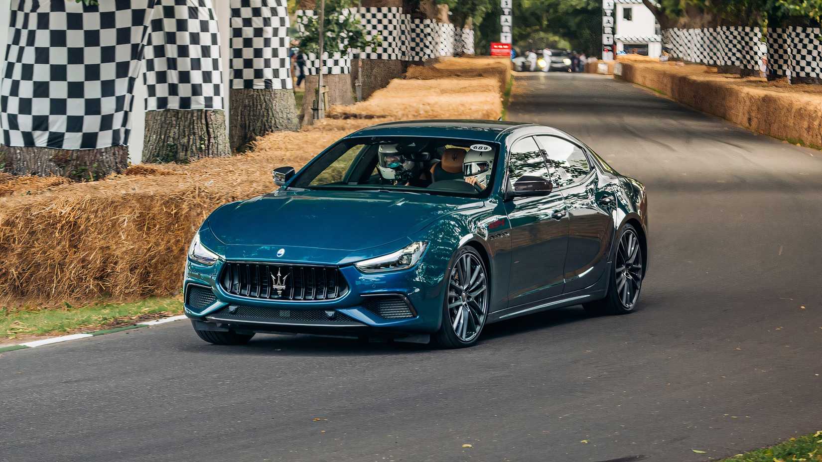 12 Performance Cars With Better Power-To-Weight Ratios Than The 2024 ...