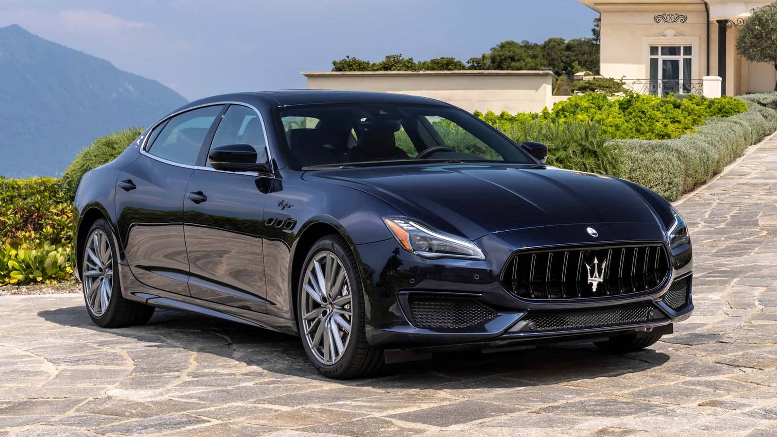 Maserati's V8 Era Is Over After The Maserati Quattroporte Grand Finale