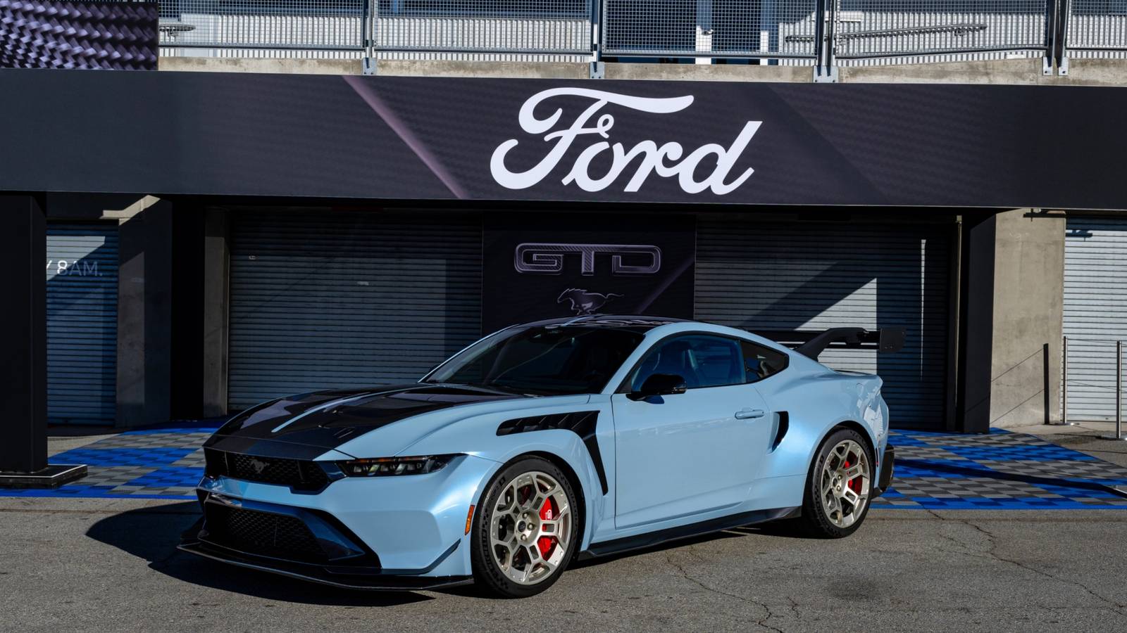 Watch Ford’s Most Powerful Mustang Engine Roar On The Dyno In Glorious ...