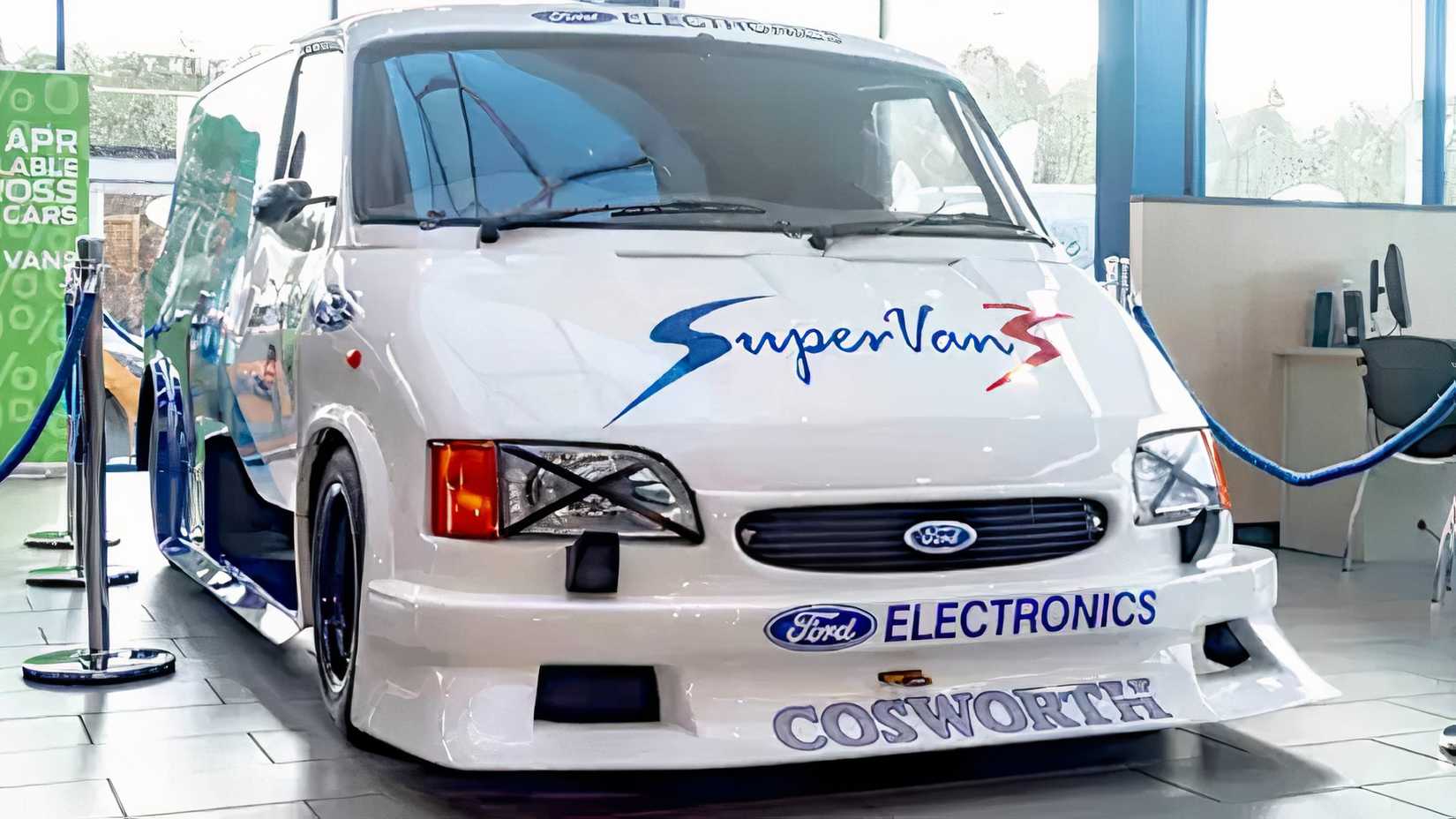 Ford Supervan 3: The 650 HP Van That Beat the McLaren F1
