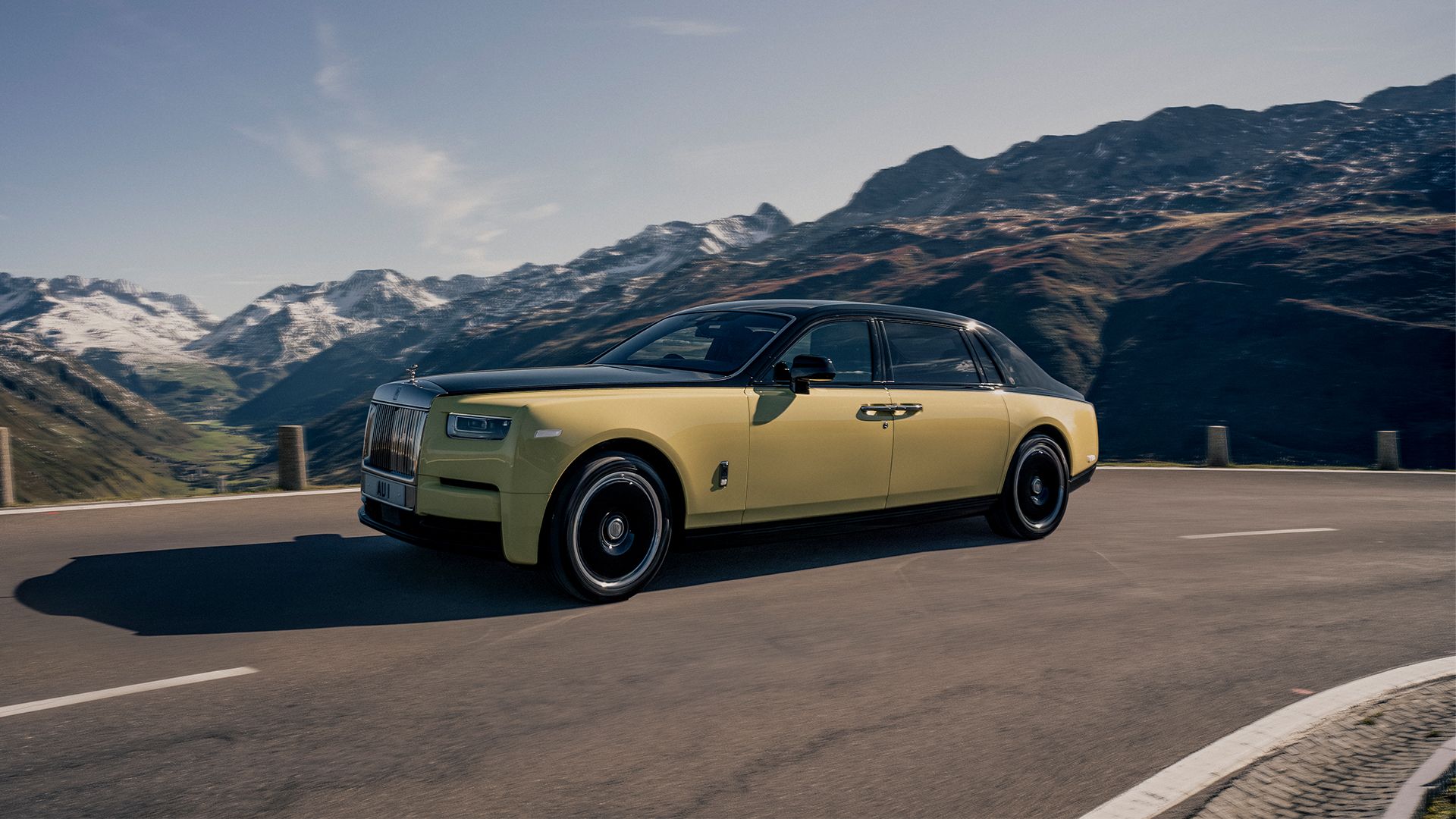 Rolls-Royce Unveils One-Of-A-Kind Phantom To Celebrate 60 Years Of ...