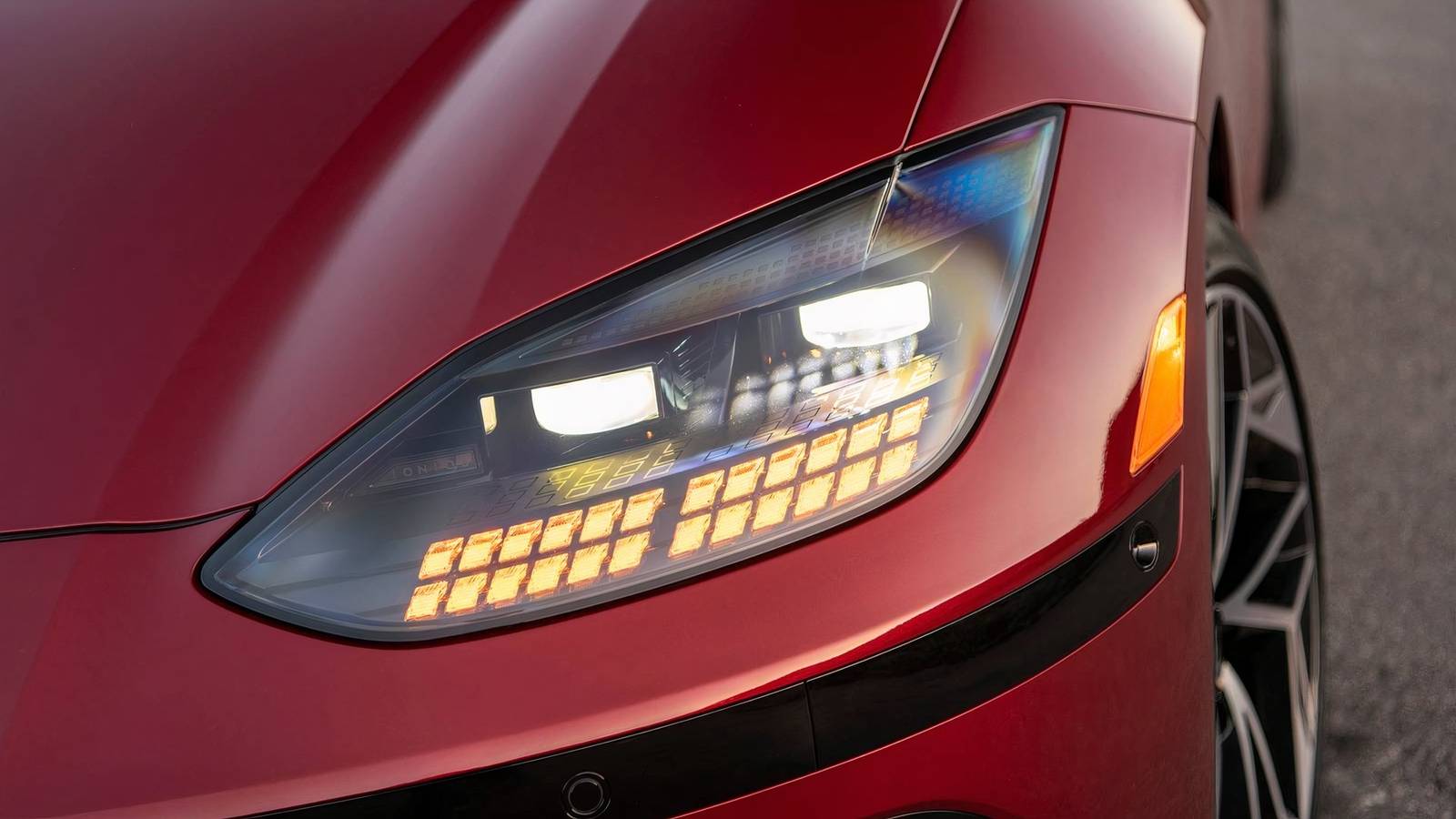 10 Perfect Electric And Hybrid Car Alternatives To The Tesla Model 3