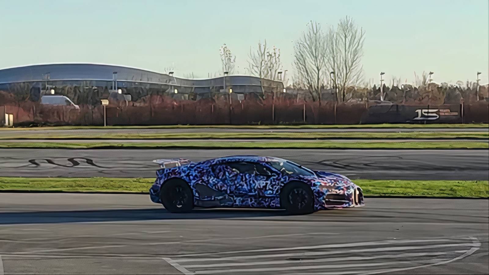 WATCH: First Real Life Video Of The 1800 HP Bugatti Tourbillon Revving ...