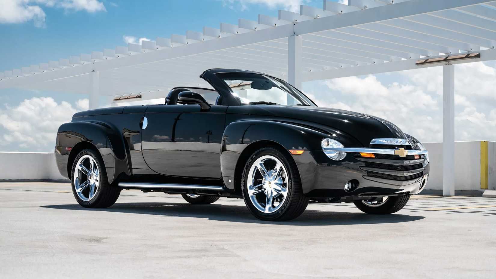 Chevy Built A Muscle Truck In The 2000s... It Flopped Spectacularly