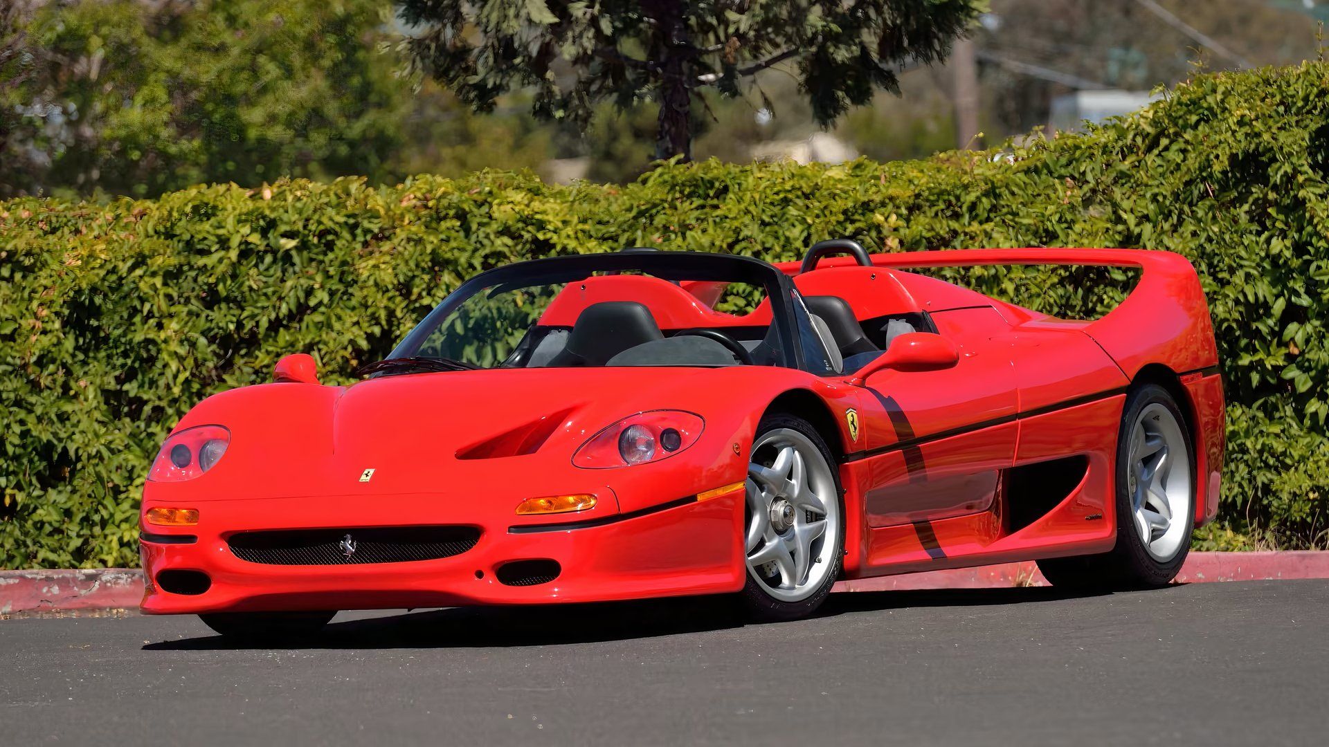10 Fastest Cars In The World In The '90s