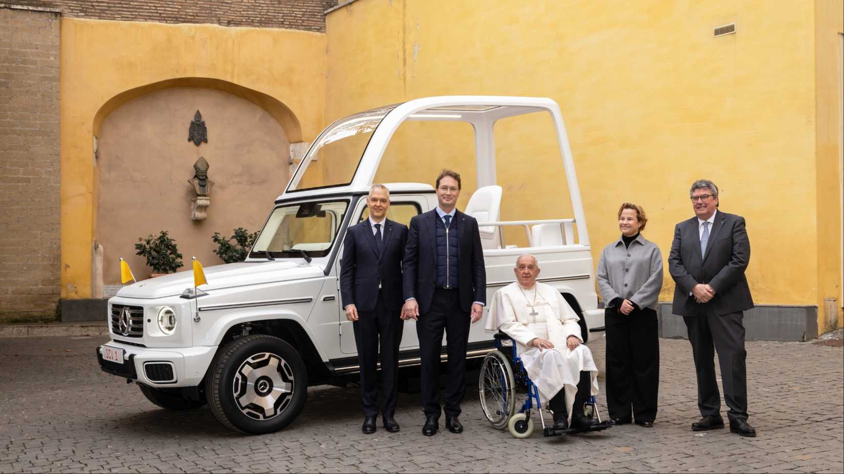 The Pope's New Ride Is A One-Of-A-Kind Electric G-wagon