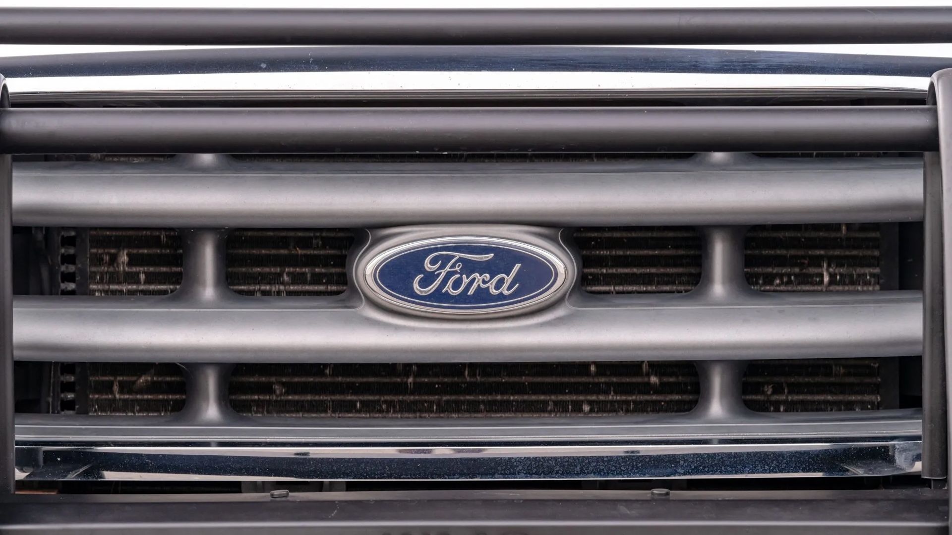 2029 Ford Explorer Redesign Confirmed After Delay, Hybrid And EV Expected