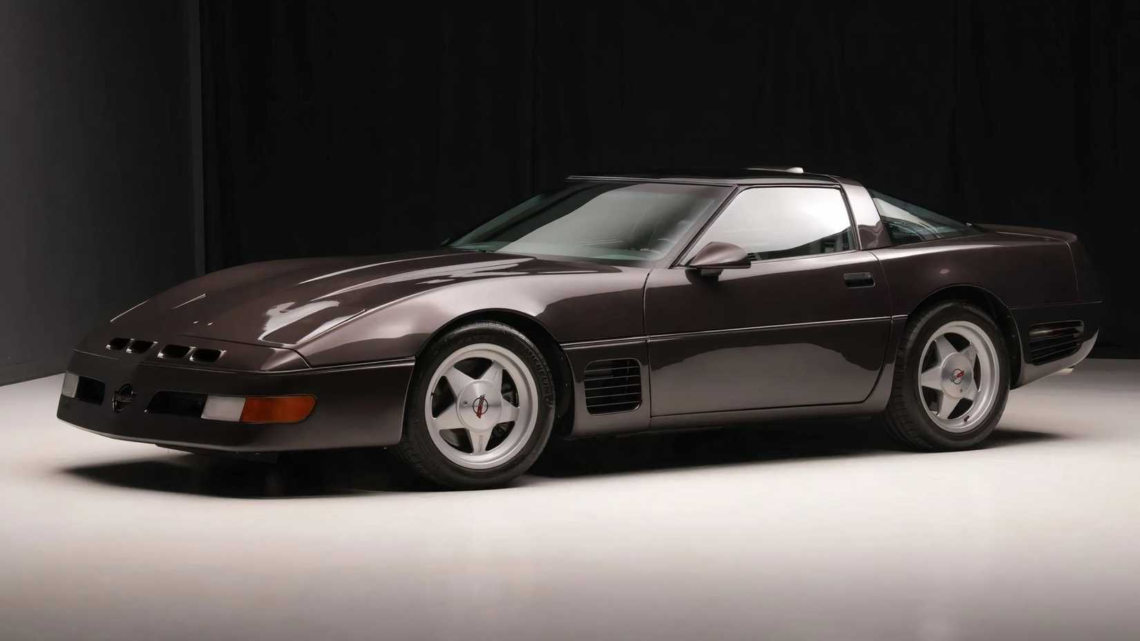 10 Classic RWD Sports Cars That Are Actually Worth Every Penny In 2025