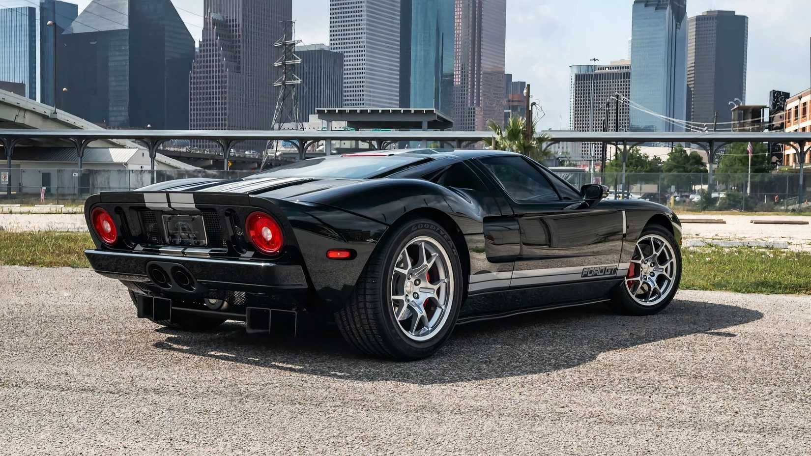 The World's First Supercharged Mid-Engined V8 Car Is An American Monster