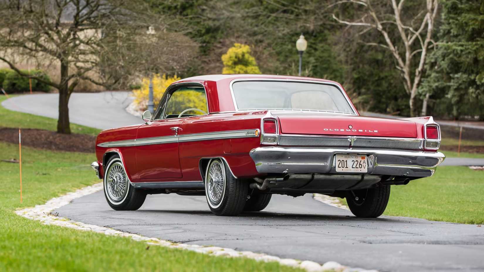 1962 Oldsmobile Jetfire: World's First Turbocharged Production Car