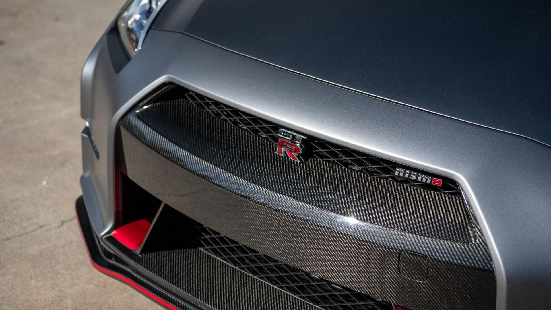 Nissan GT-R Sets New R35 Quarter-Mile World Records