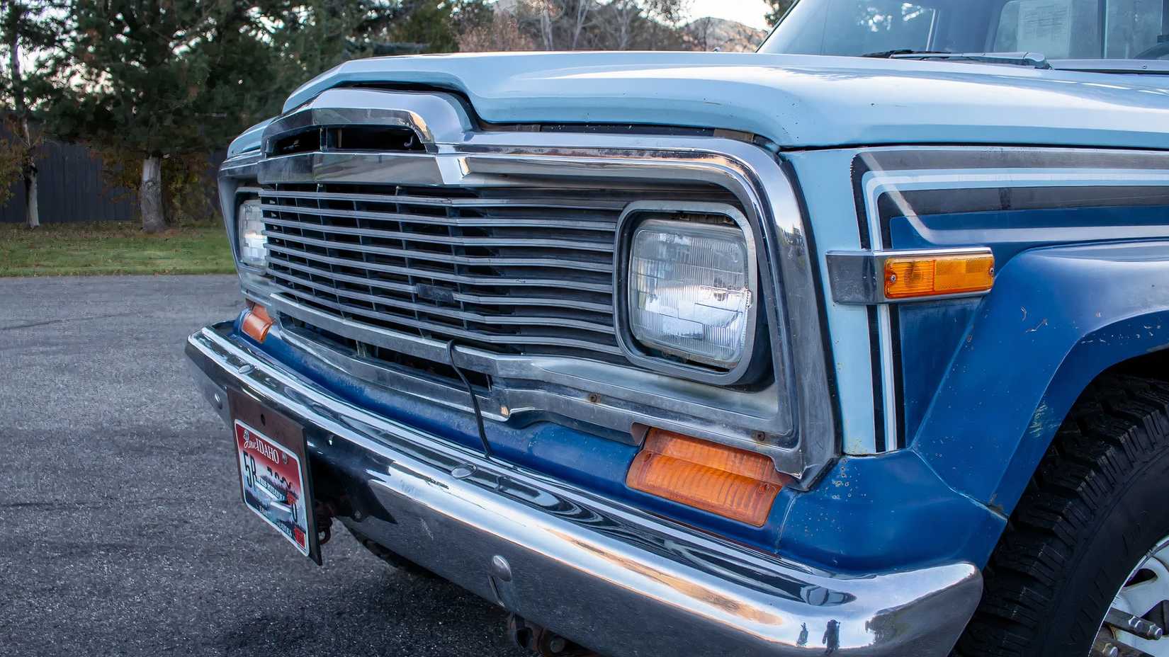 The Forgotten Jeep That Could Tow More Than A 2025 Ford F-250