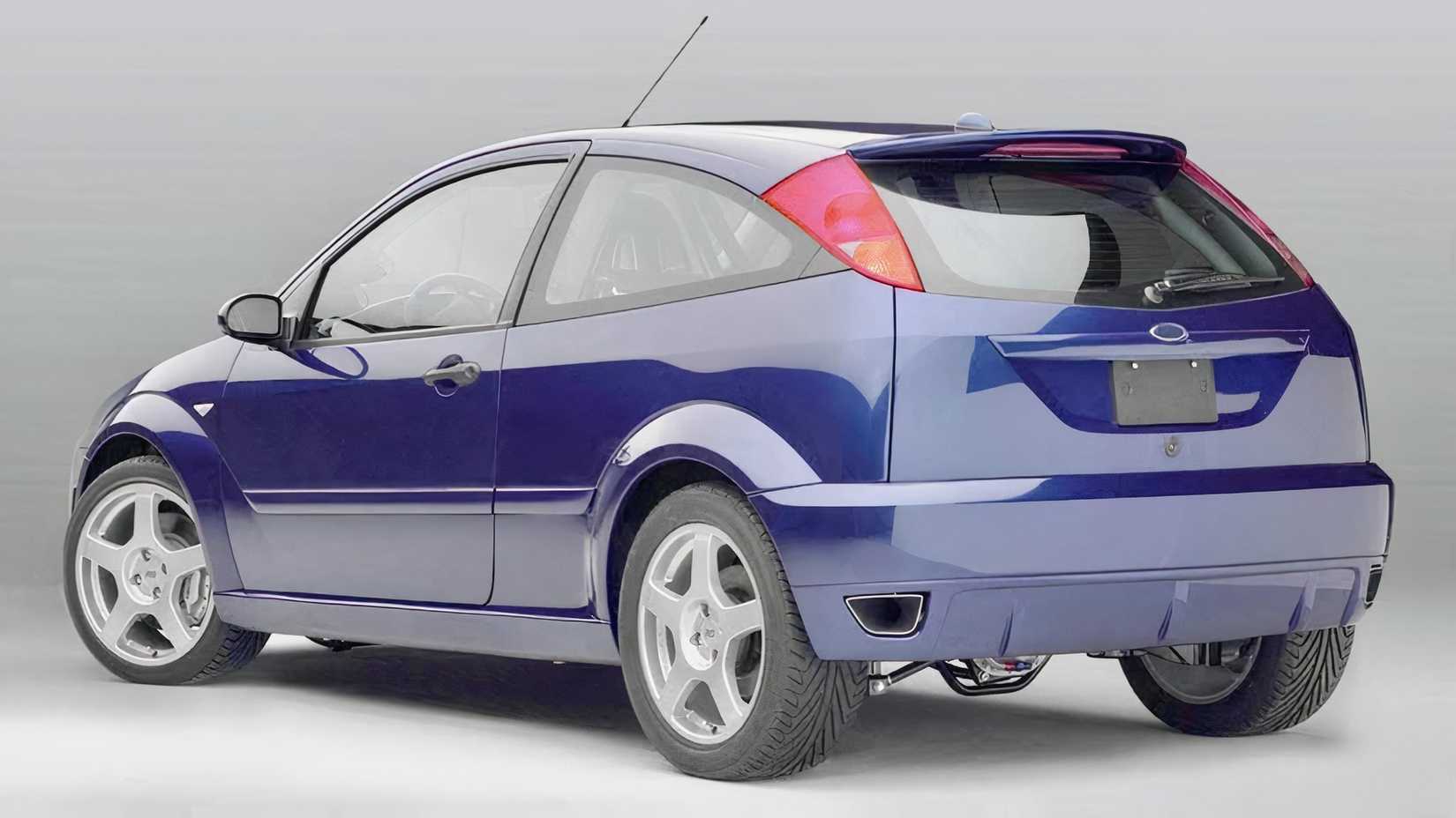 Ford Once Made A Crazy V8-Powered Rally Car For The Road