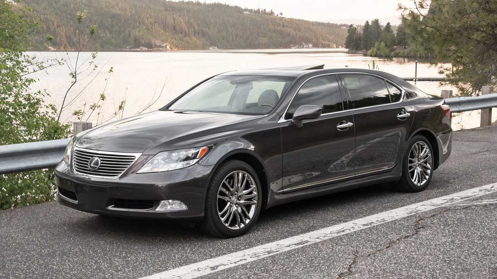 The Sleeper With The World's First Hybrid V8 Is Now An Absolute Bargain