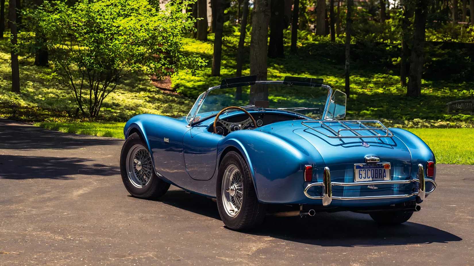 9 Sports Cars That Were Way Too Powerful For Their Time
