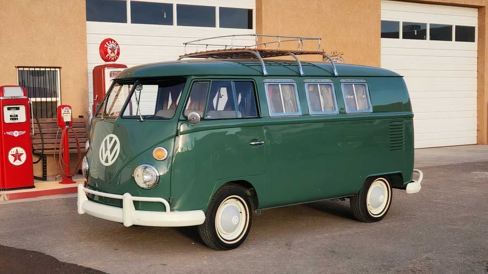 10 Strange But Genius Classic Car Features That Should Make A Comeback