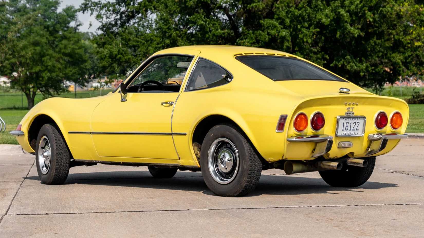 Pontiac’s First Front-Engine Supercar GM Was Never Brave Enough To Build